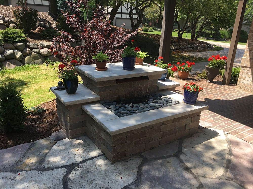 Bubbling Water Fountain