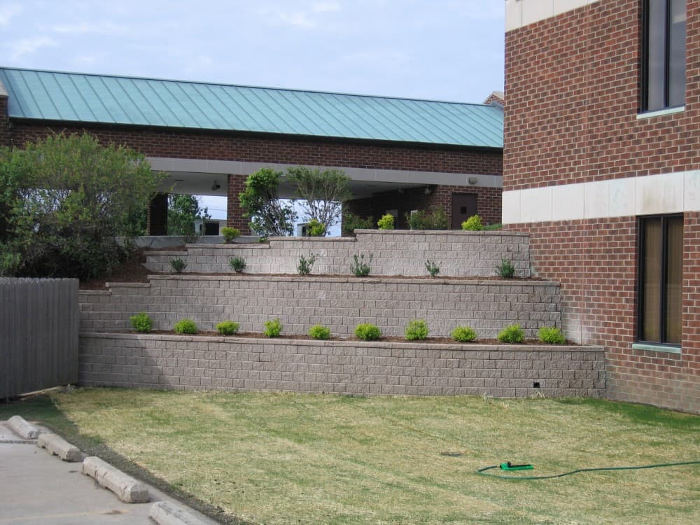 Functional and Long-Lasting Retaining Walls | Best Choice Landscape